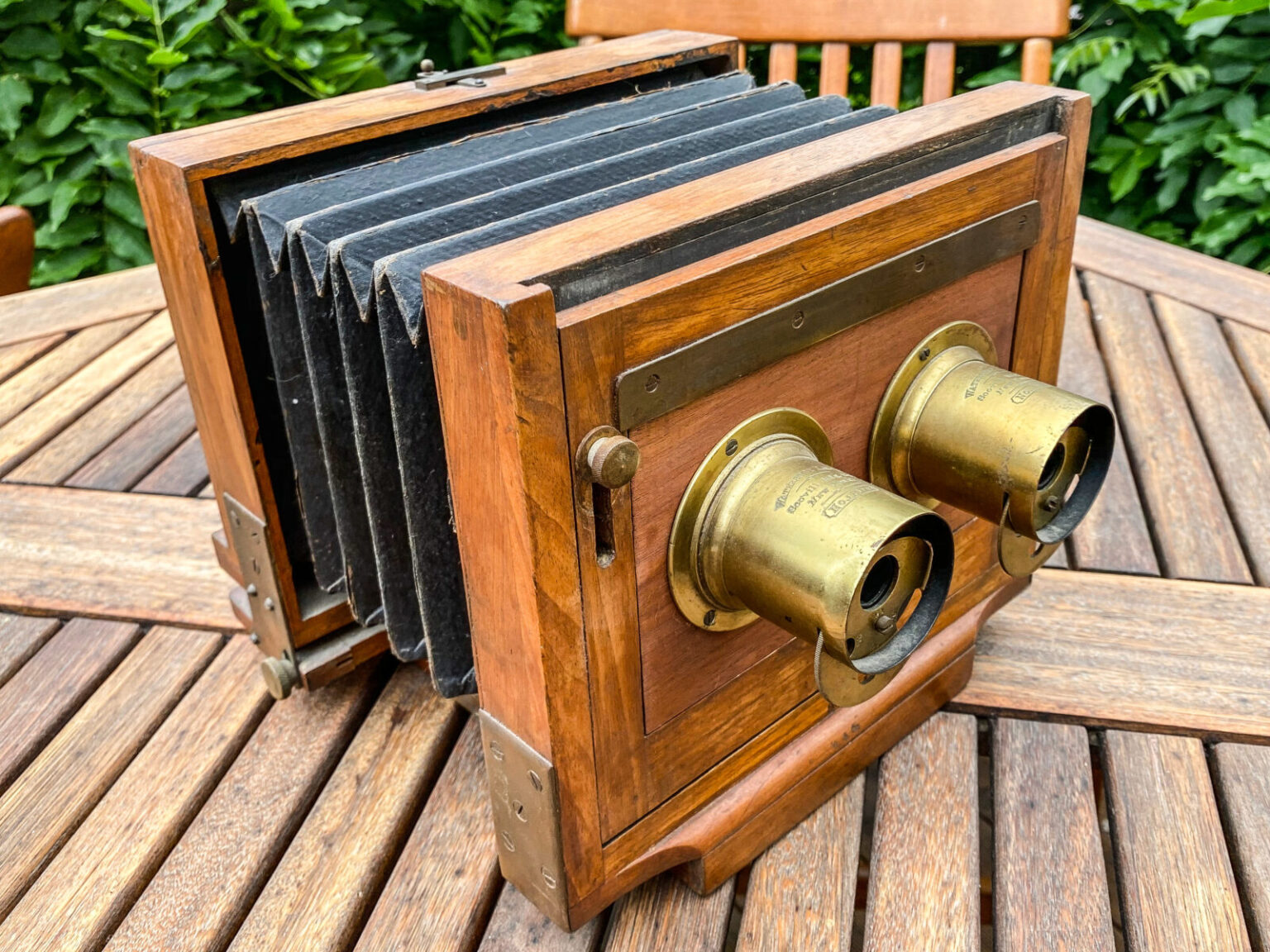 Restoring Stereoscopic Antiques - the stereosite