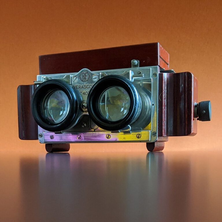 Mid-Century 35 mm Filmstrip Stereo Viewers - the stereosite